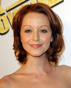 Bio Lindy Booth | Showbizzsite